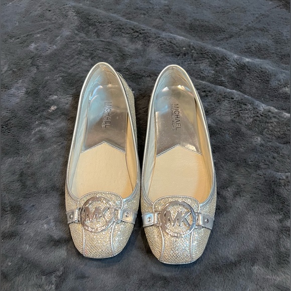 MICHAEL Michael Kors | Shoes | Michael Kors Silver Dress Shoes | Poshmark